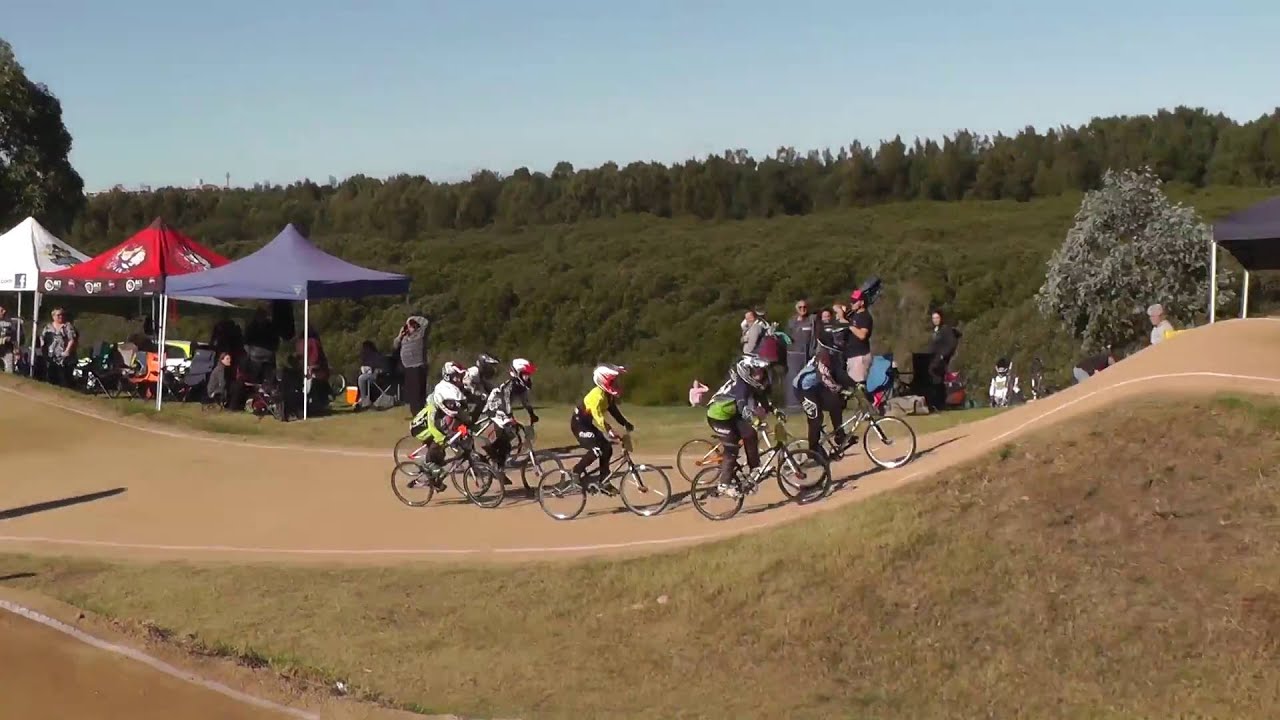 9 Boys Final - 2016 Sydney BMX Open - YouTube