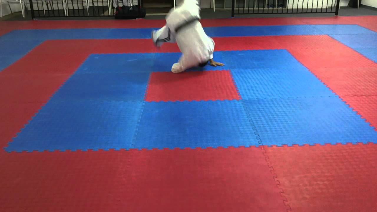 Shoulder Roll - YouTube