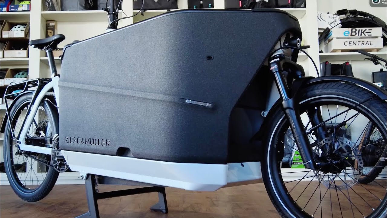 Riese and Muller Packster 70 Vario - YouTube