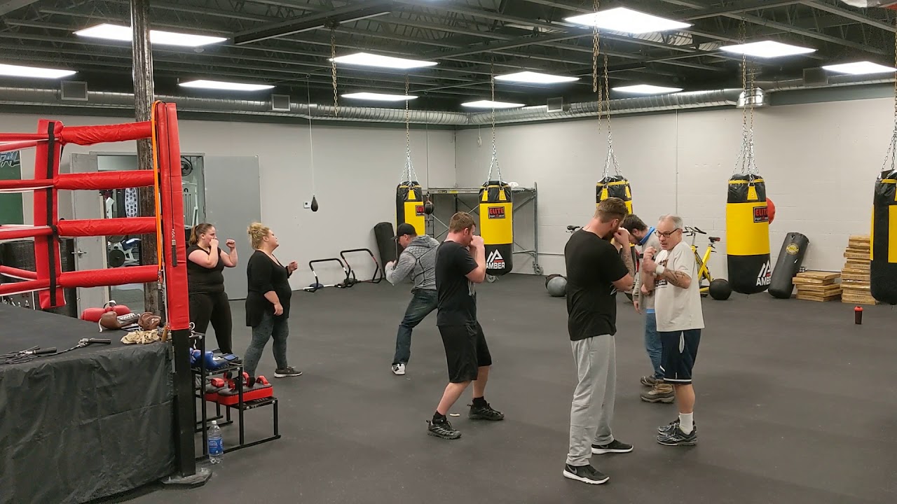 Boxing Classes at Heavy Metal Boxing - YouTube