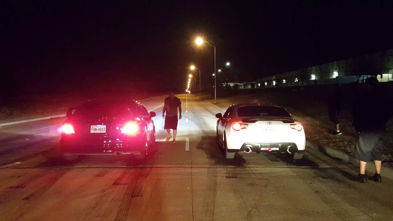 Stock frs vs 2014 civic si - YouTube