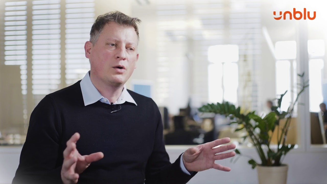 Jens Rabe, COO at Unblu, explains our solution for private banking ...