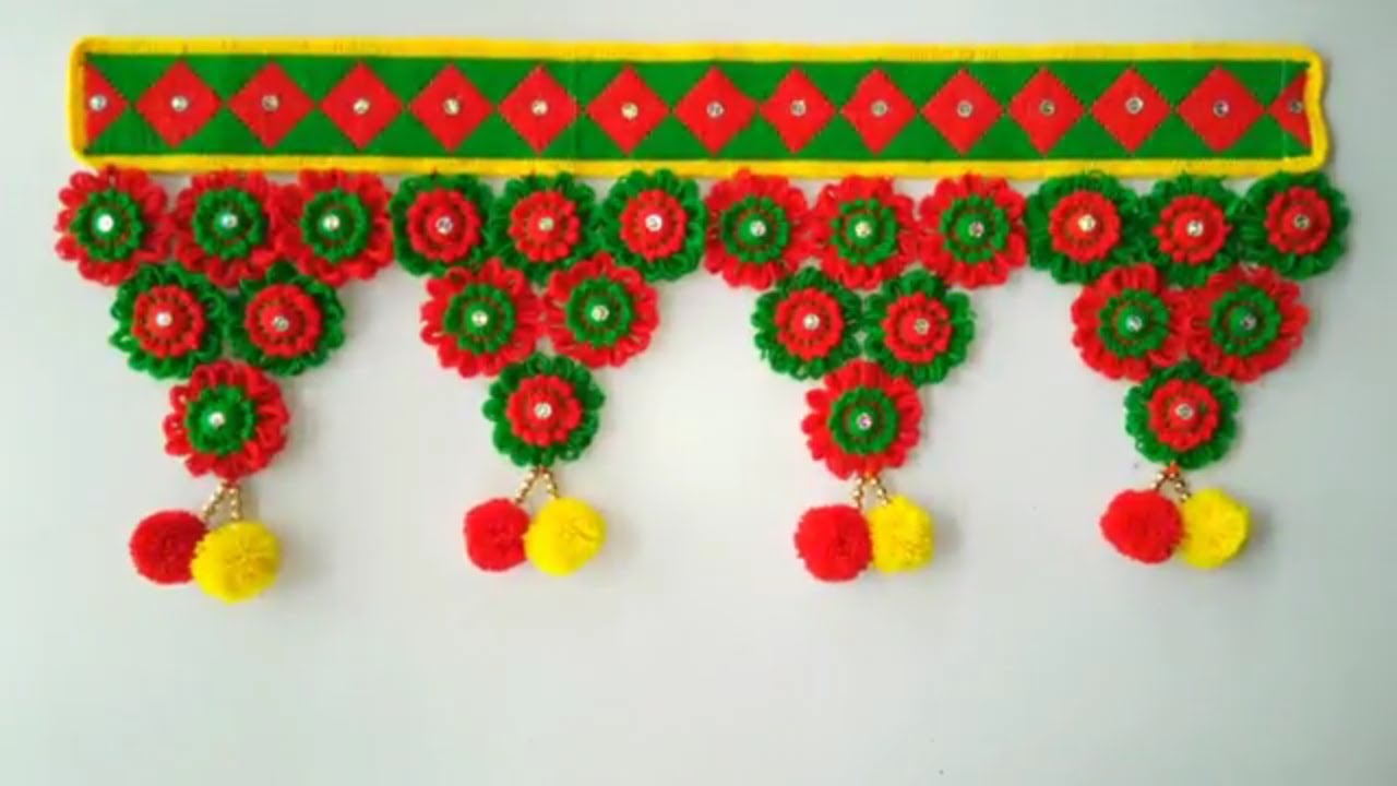 DIY - AWESOME DOOR HANGING TORAN FROM WOOLEN FLOWERS || BEAUTIFUL DOOR ...