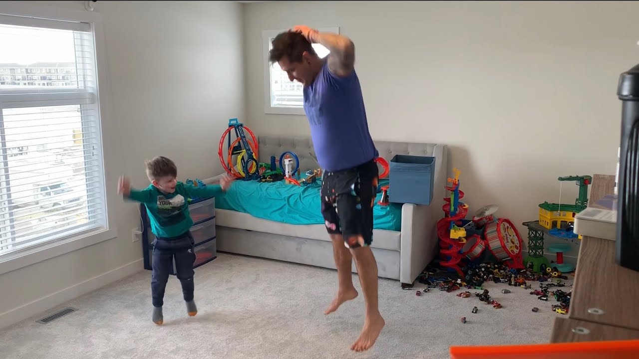 Modern Family Fitness - Partner workout #3 (circuit with the little ...