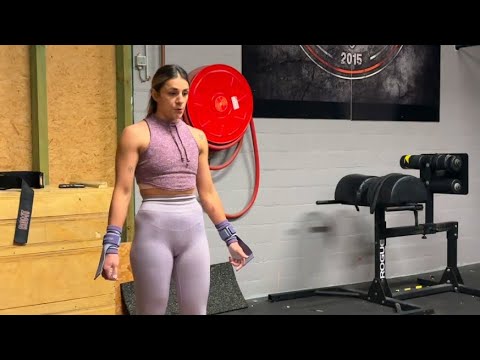 Qualif 5.7 throwdown indiv 2025 Christelle Christian - YouTube