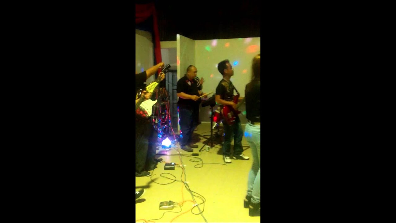 the New butterfly band. - YouTube