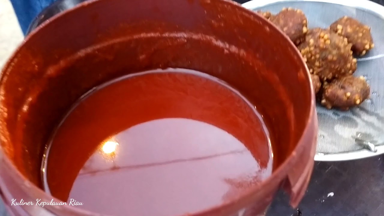 Kernas, Cemilan Khas Anambas - YouTube