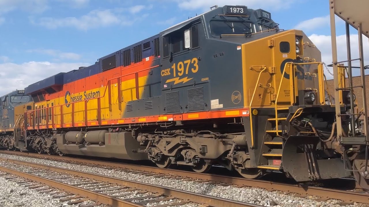 CSXT C758 - YouTube