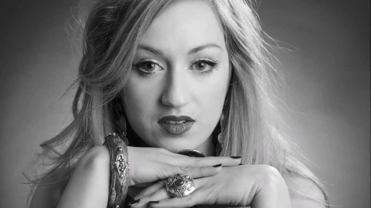 Lina Doran - Shooting 2015 pour l'album "La Gitane" - YouTube