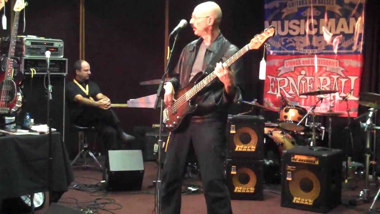 Tony Levin at Bass Player Live 2009... - YouTube