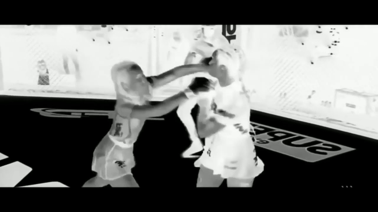 Marta Linkiewicz vs Zusje- Cała walka !!!!!!!! - YouTube