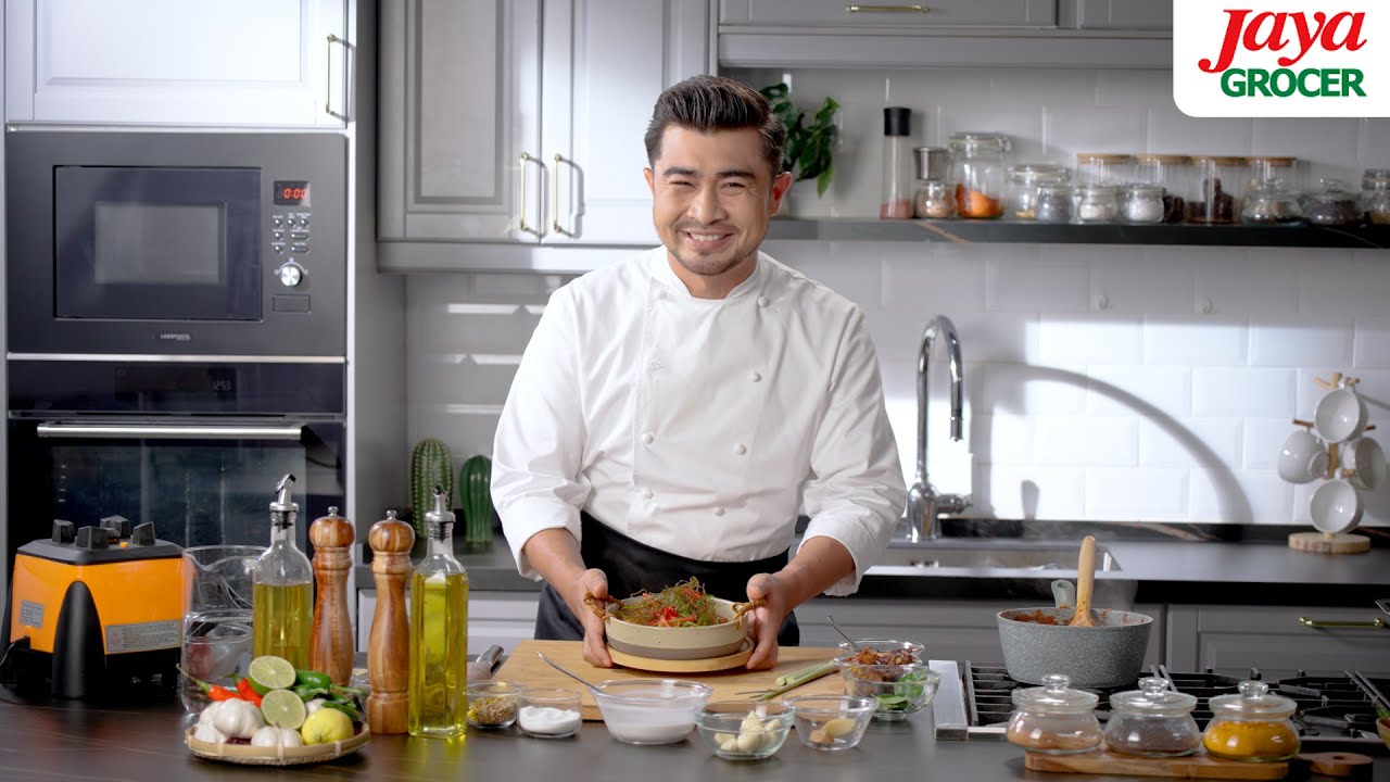 Rendang Daging - Chef Fikree X Jaya Grocer - YouTube