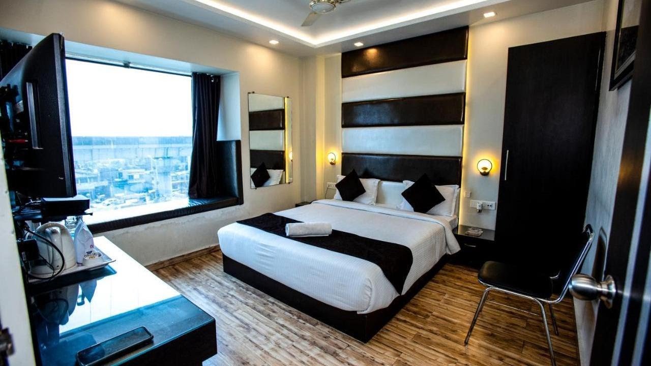 Hotel Sheldon International Near Science City, Kolkata, India - YouTube