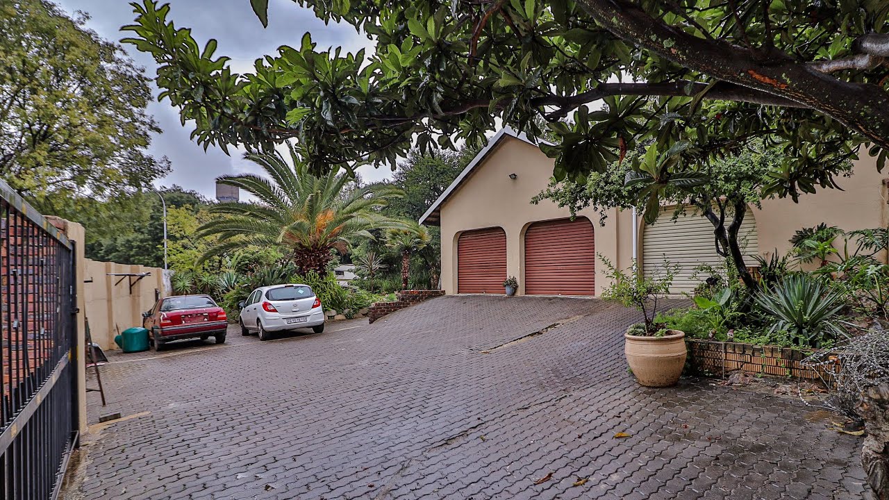 17 Arizona Crescent | Northcliff - YouTube