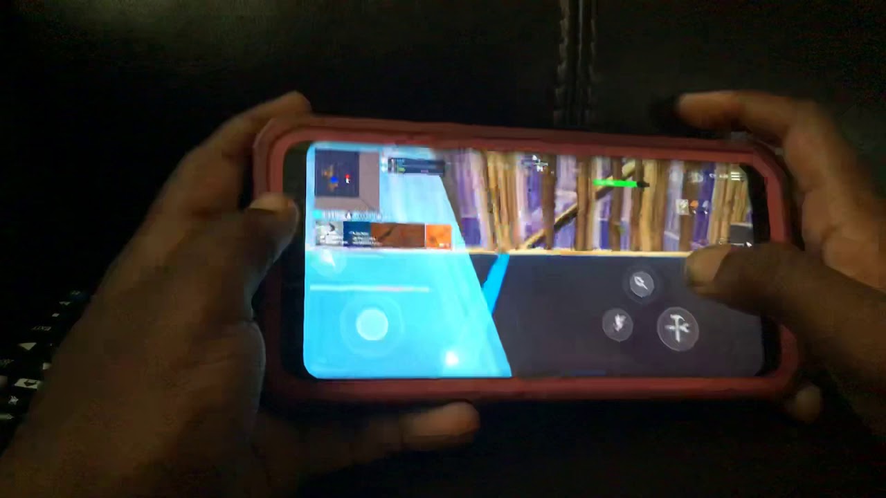 Trying fortnite mobile handcam - YouTube