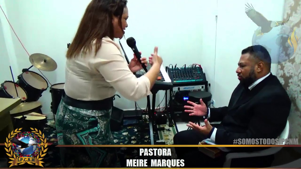 PASTORA MEIRE MARQUES ENTREGANDO PARA PASTOR DENNIS RIBEIRO PRESIDENTE ...