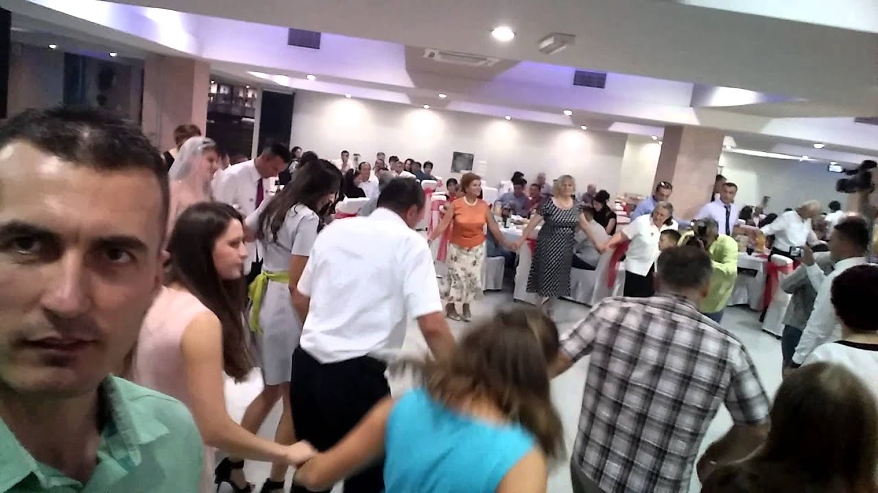 Denis Martinovic .Anel .Ferid uzivo kolce - YouTube