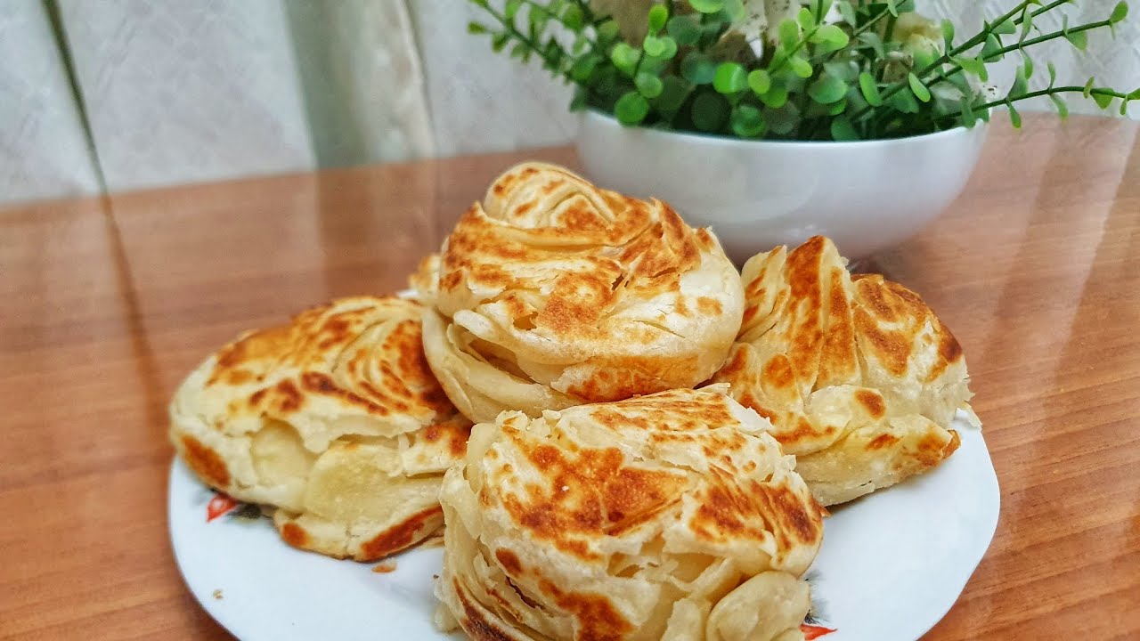 Bun Parotta Recipe | Street Style Bun Parotta Recipe | Parotta Recipes ...