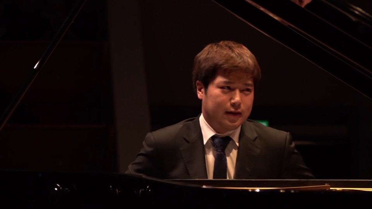 Minsoo Hong | finals with orchestra | Liszt Competition 2017 - YouTube