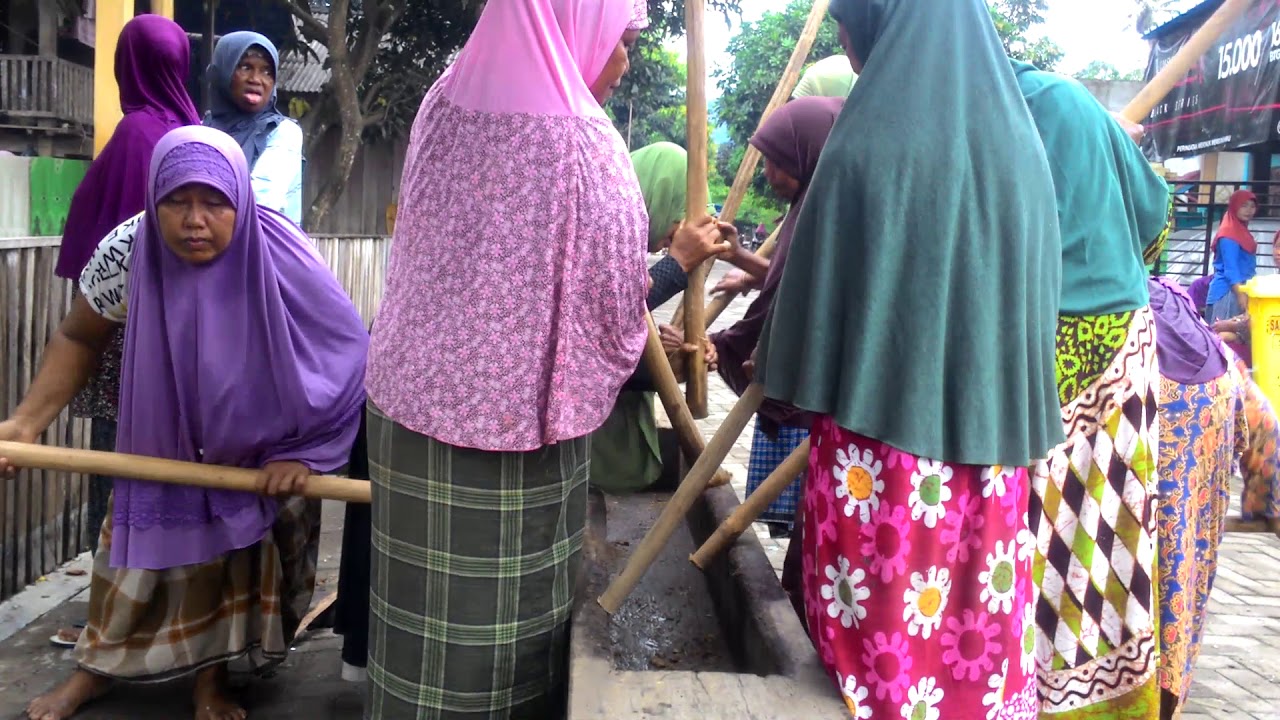 Acara sorong serah desa tongo - YouTube