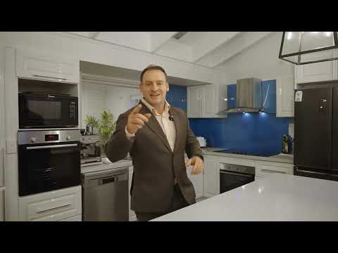 28 Montgomery Court, Heritage Park | Acreage Tour | Jay Aston Team