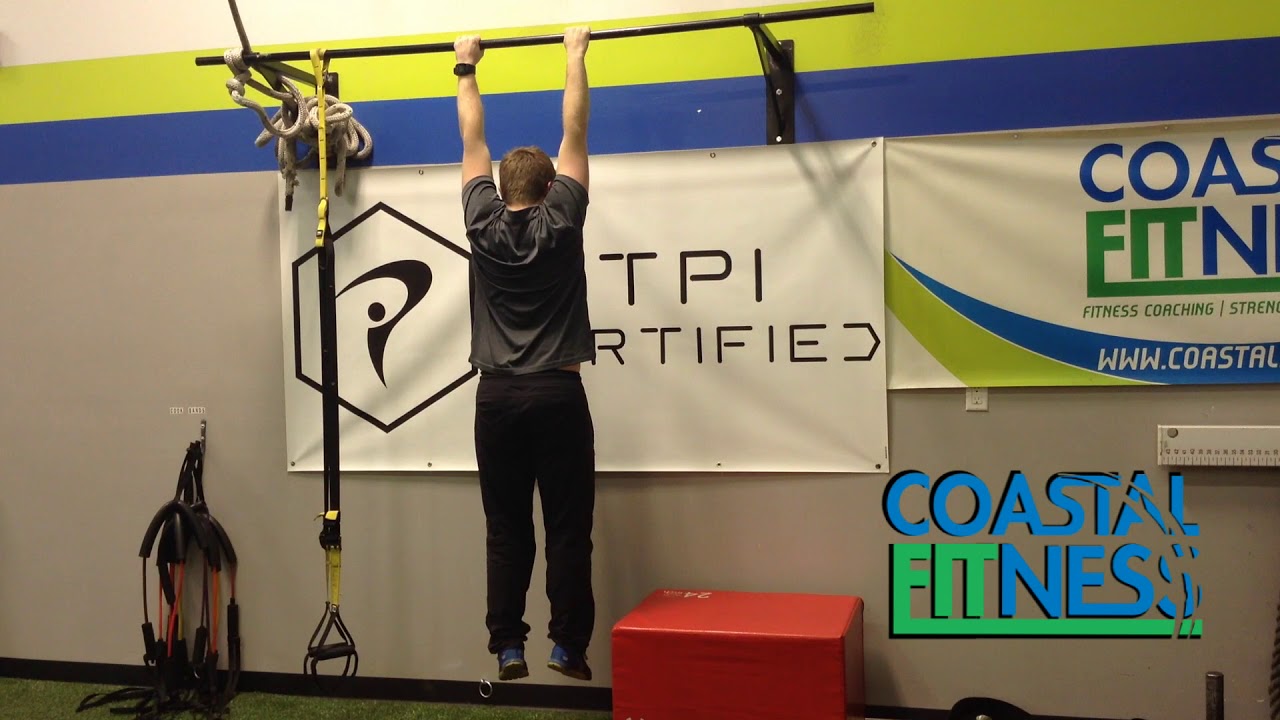 Hanging Scapula Pulls - YouTube