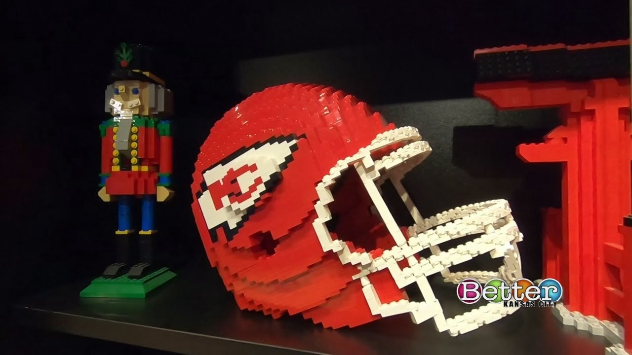 Meet Legoland master builder - YouTube