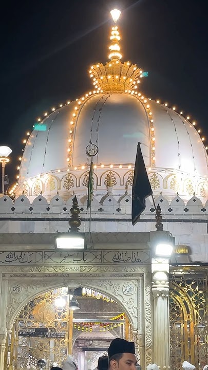 Aastan hai yeh kis Shah-E-Zeshan ka Khawaji 👑 #ajmersharif #viralvideo ...