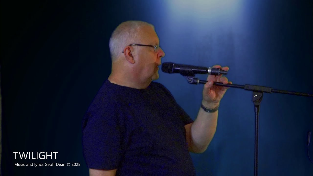 Twilight - By Geoff Dean - YouTube