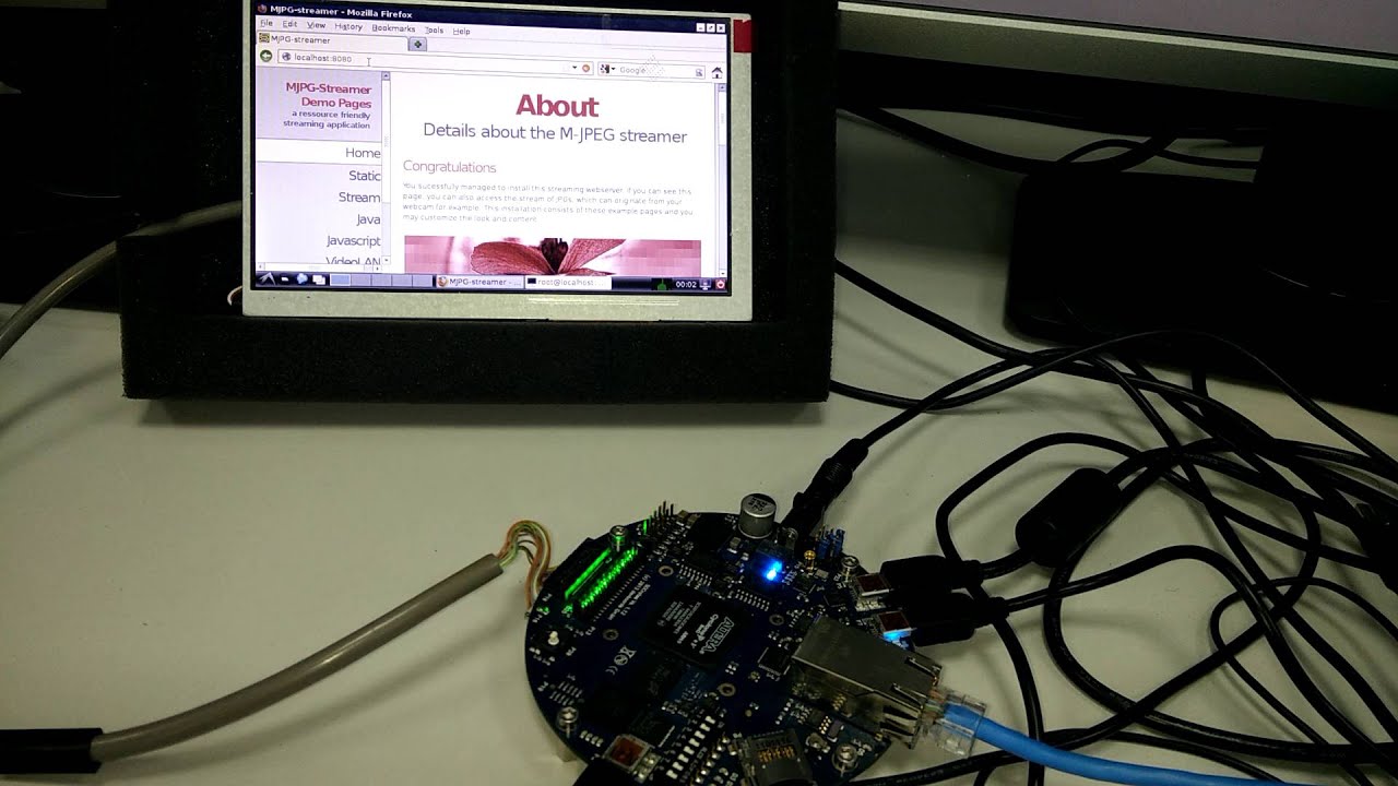 SoCrates Linaro Linux Desktop Demo - YouTube