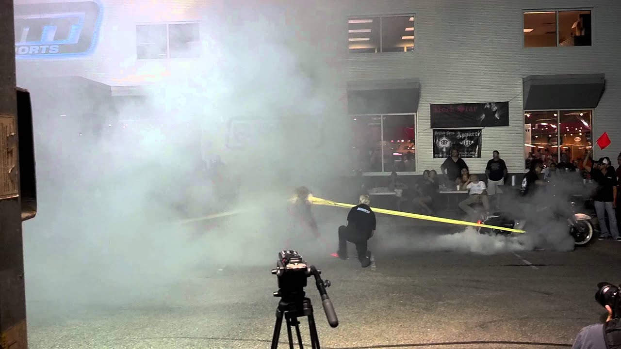 Juli Moody sets World Record @ Britt Motorsports - YouTube