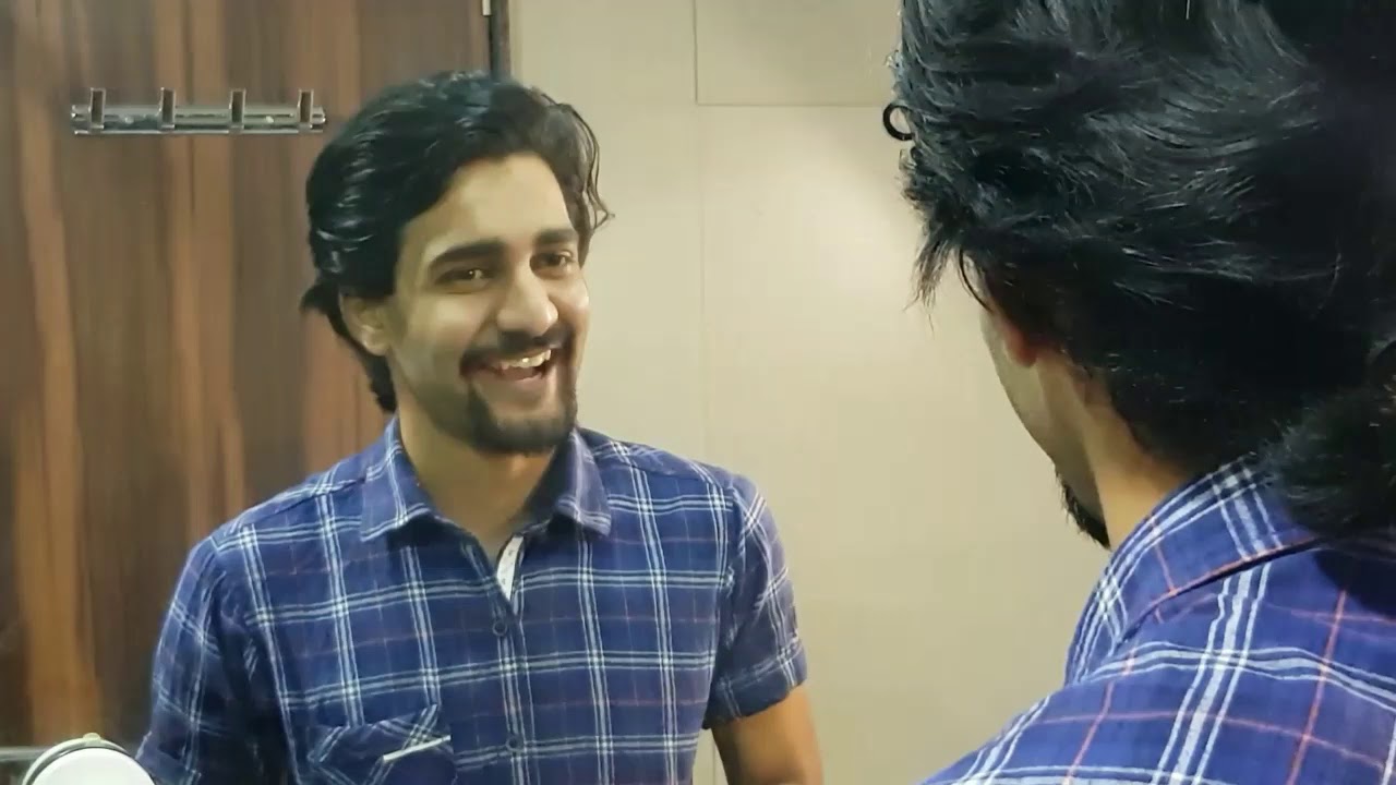 Multiple personality acting - YouTube