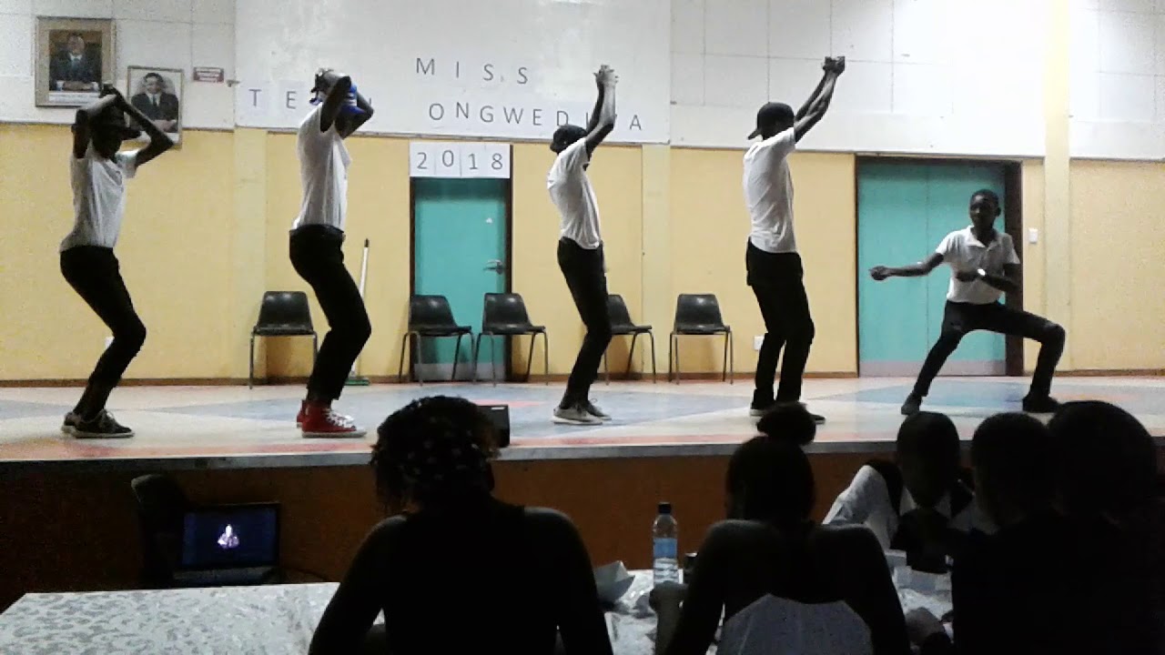 Legend twist performing at Miss teen ongwediva 2018 - YouTube