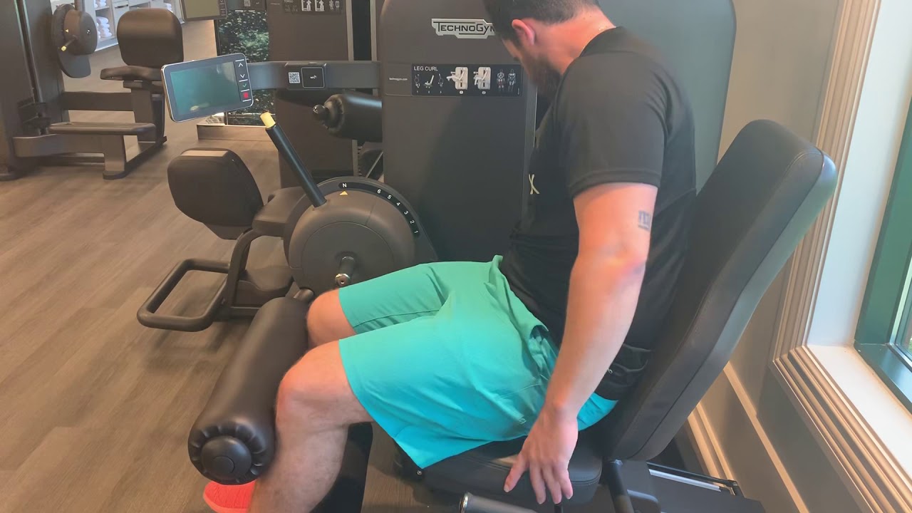 Leg curl - YouTube