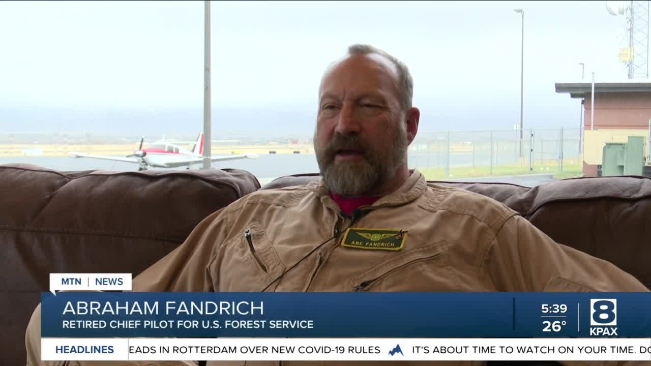 Chief Pilot of the US Forest Service retires - YouTube