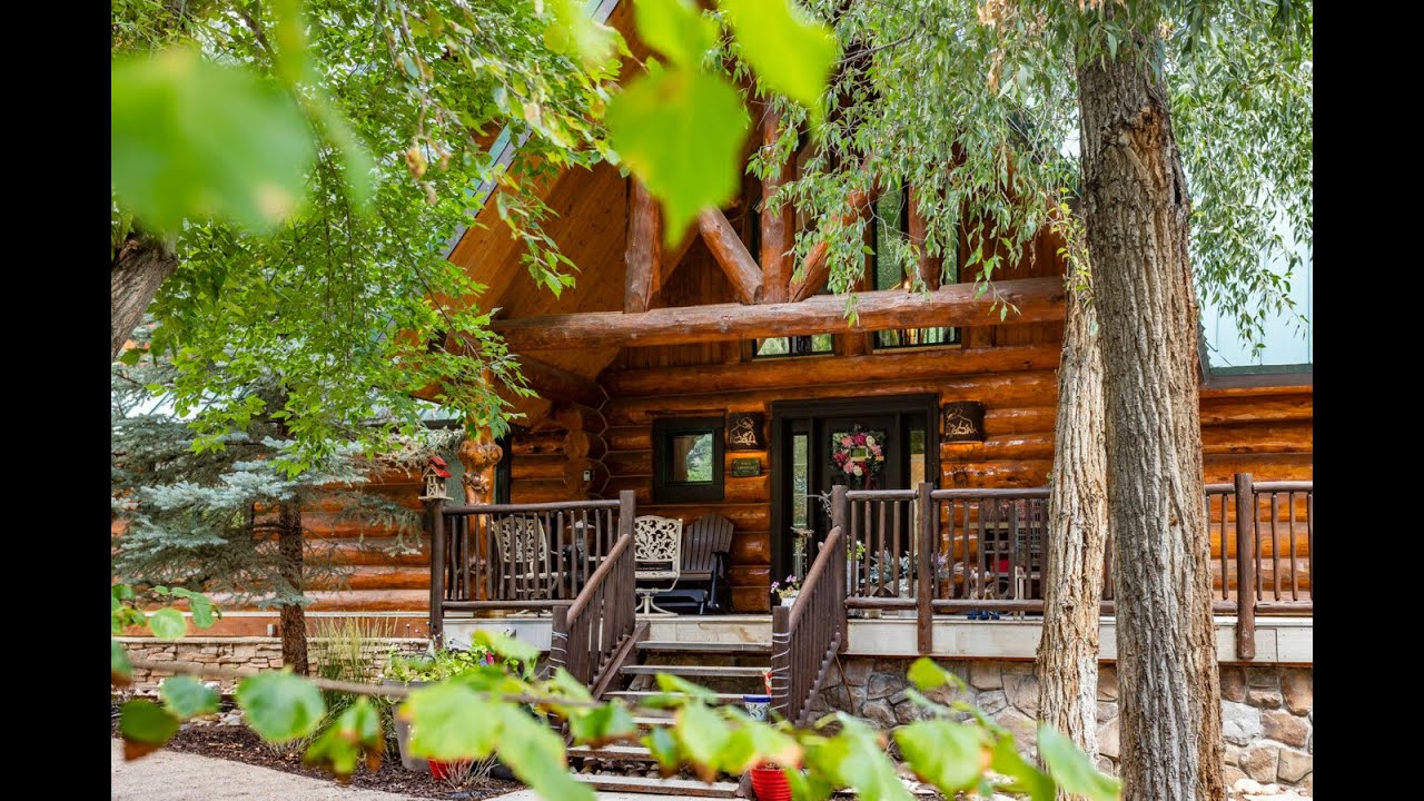 Majestic cabin nestled on the Strawberry River with views of the ...