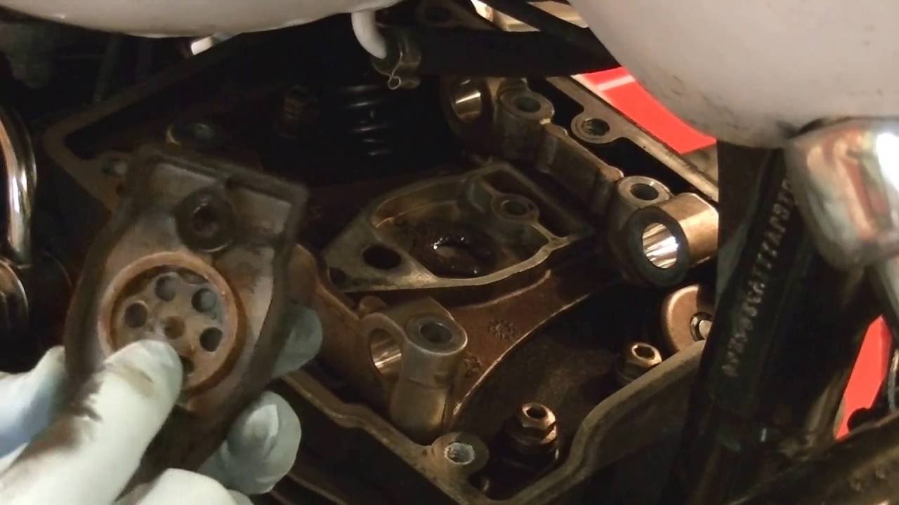 Project FXDX: Twin Cam Plate Upgrade Part 6 - Installing Rocker Arms ...