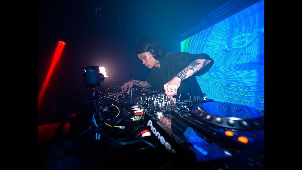 Taste of Blue Techno Electro Break Dj Set @Abyss 2Yrs Anniversary - YouTube