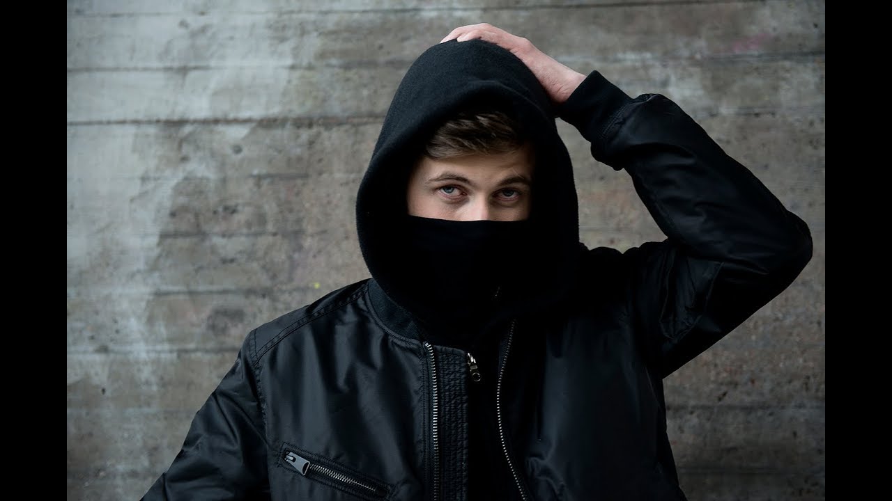 ALAN WALKER MUSIC / NEW HAIR CUT 2018 - YouTube