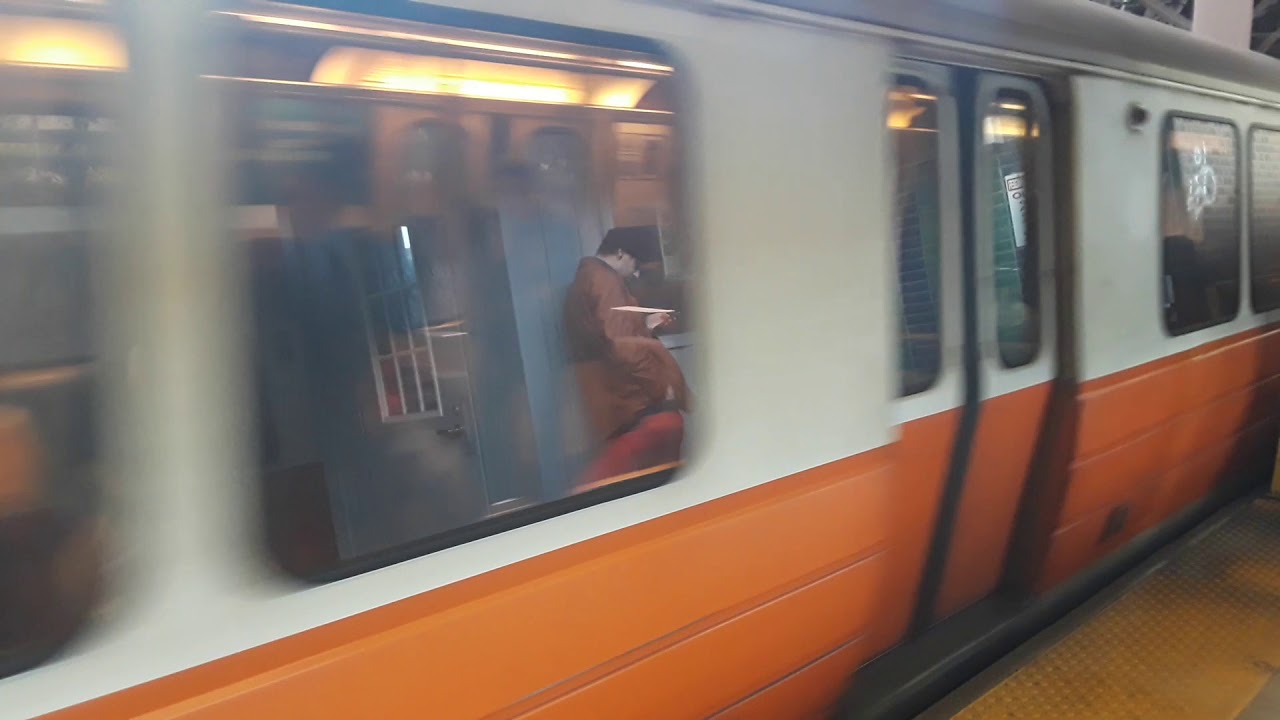 Boston MBTA Orange Line train arriving at Sullivan Square Station ( Oct ...