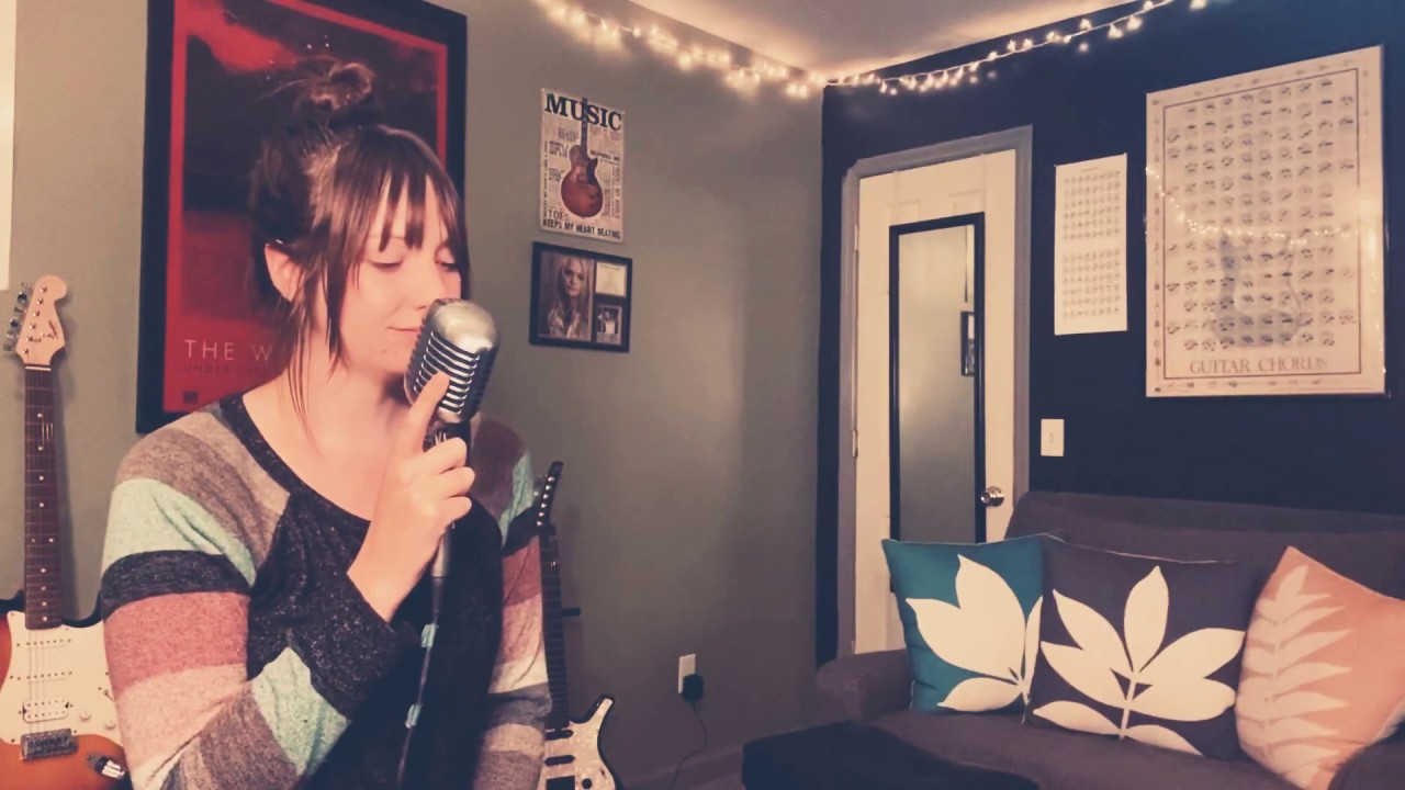 “How Can I Help You To Say Goodbye” // Lizzie Paul // Live Video - YouTube