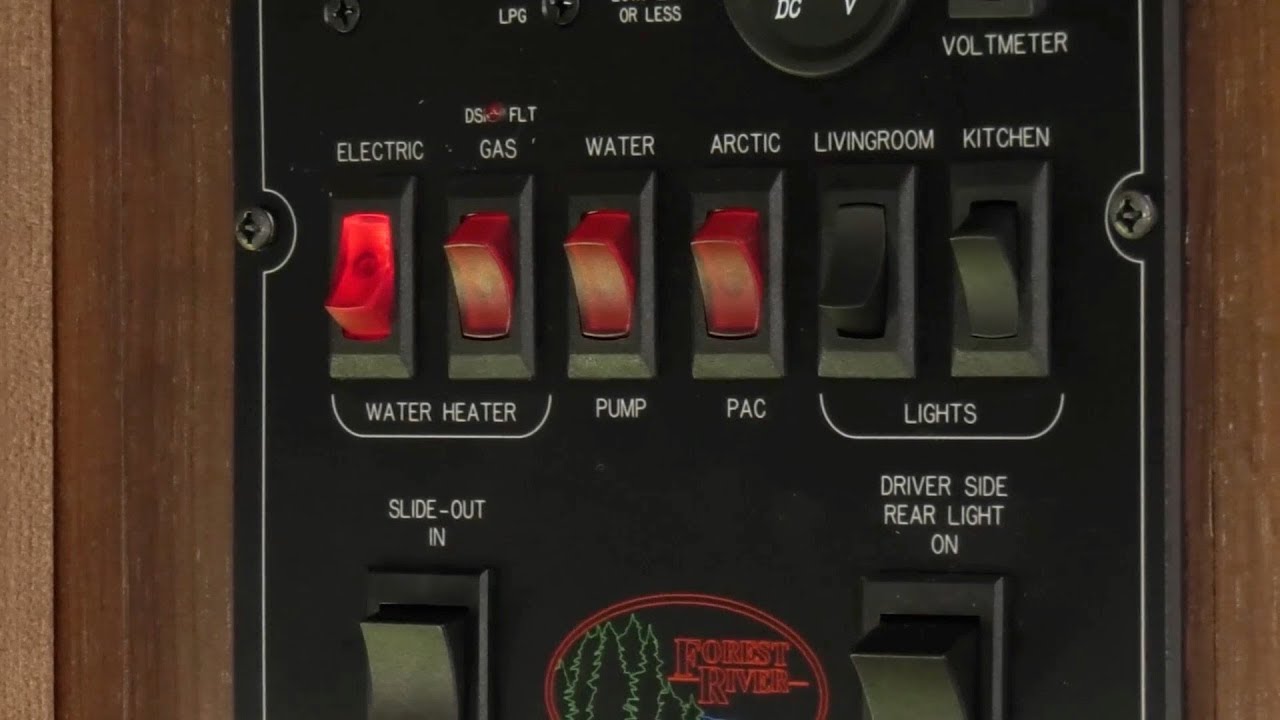 Apollo RV USA Demo Video – Winnebago: Hot Water System - YouTube