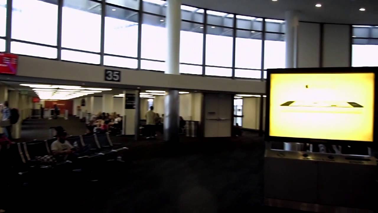 LAX Terminal 3 11 29 2013 Start gate 35 - YouTube