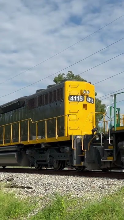 WAMX 4115 snootnose SD40 leading ABS 112 east!!! - YouTube