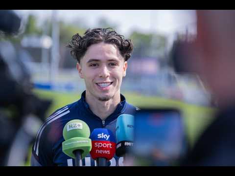 Dauerläufer El-Faouzi: Fitness, Fallrückzieher und die Gelb-Sperre im Nacken | MHB.S04