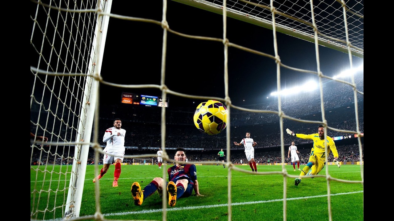 Epic Last Minute Goals in Football History! P2 - YouTube