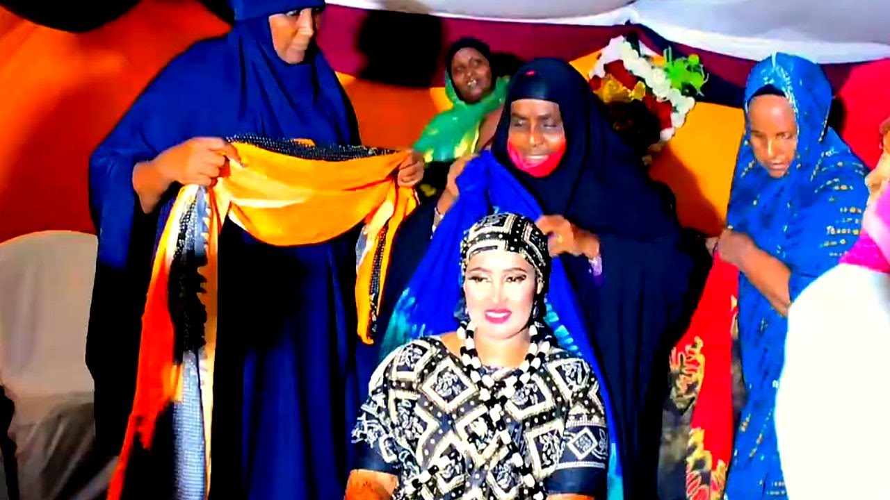 DAAWO SHAASH SAAR QURUX KU DHAMAATAY - YouTube