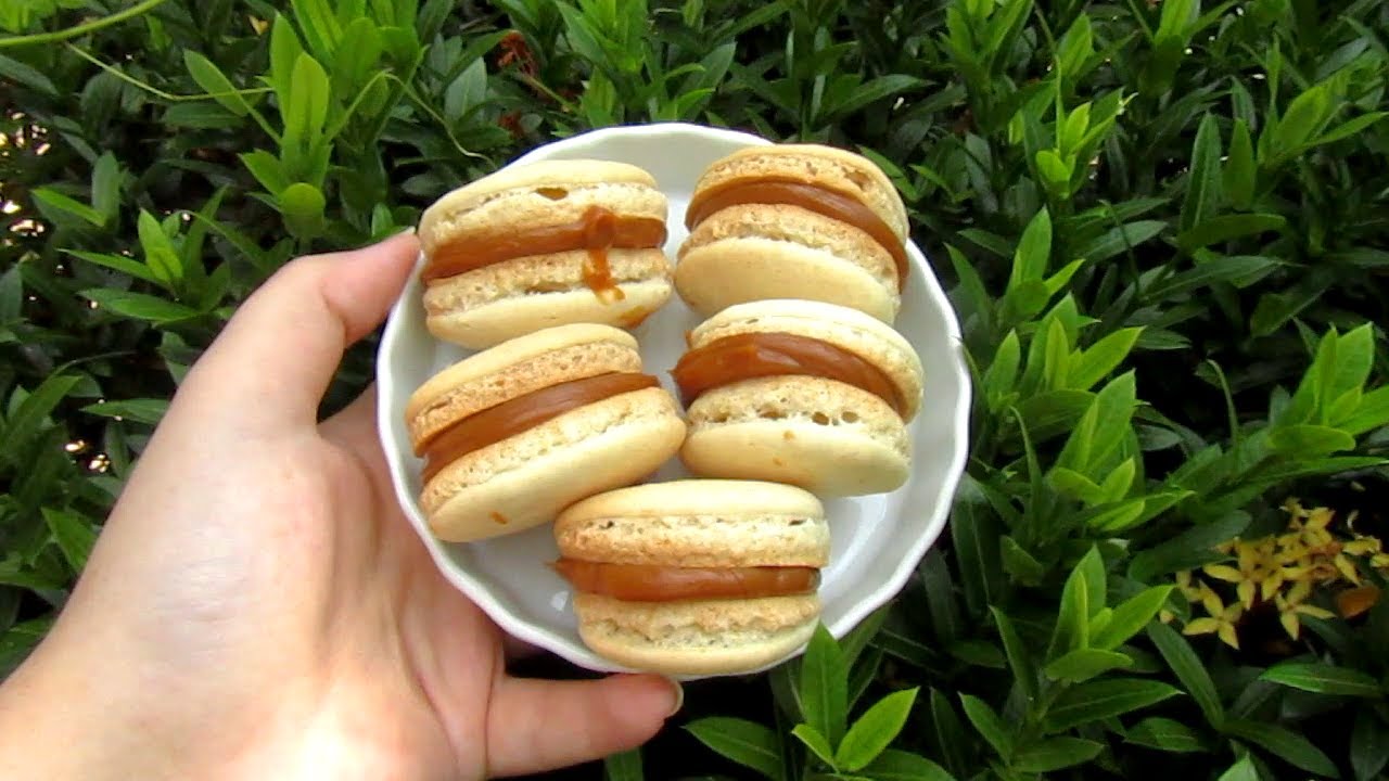 Vanilla and Salted Caramel Macarons made from a vanilla cake mix ...