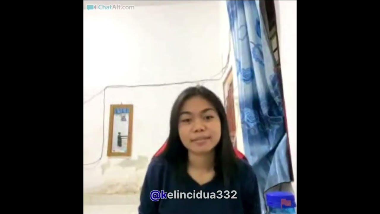 OME TV : Reaksi cewek cantik liat ular kasur prank vol.19 - YouTube