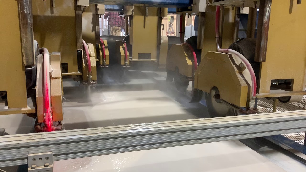 Inline Automated Veneer Saw - YouTube